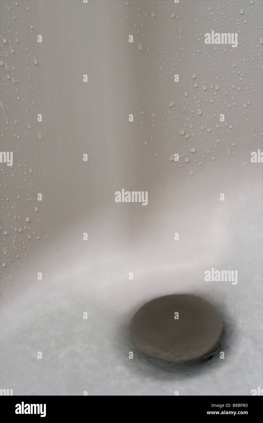 water running into drain of shower Stock Photo - Alamy