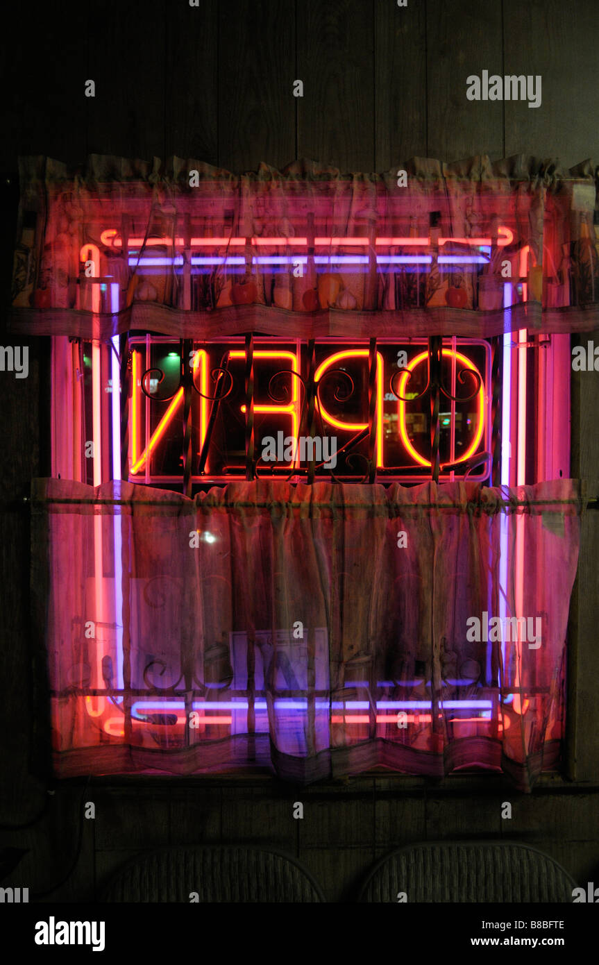 Sign neon hi-res stock photography and images - Alamy