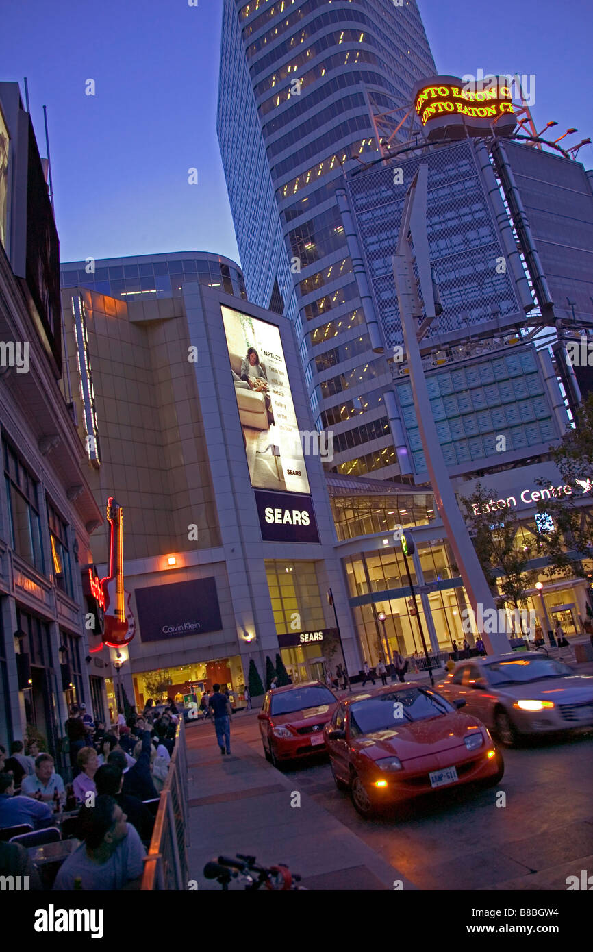 Toronto eaton centre exterior hi-res stock photography and images - Alamy