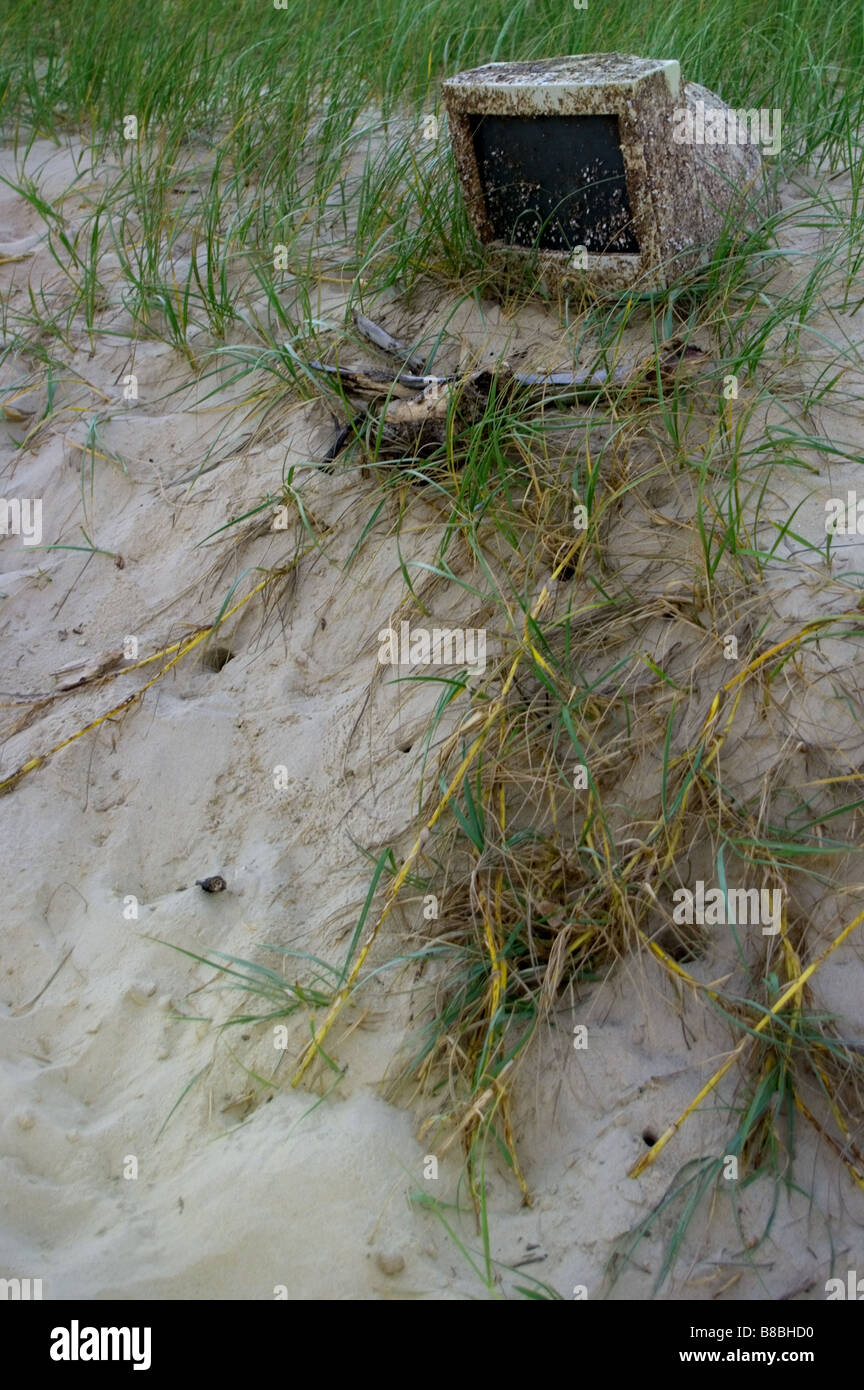 Computer monitor washed up on beach Stock Photo - Alamy