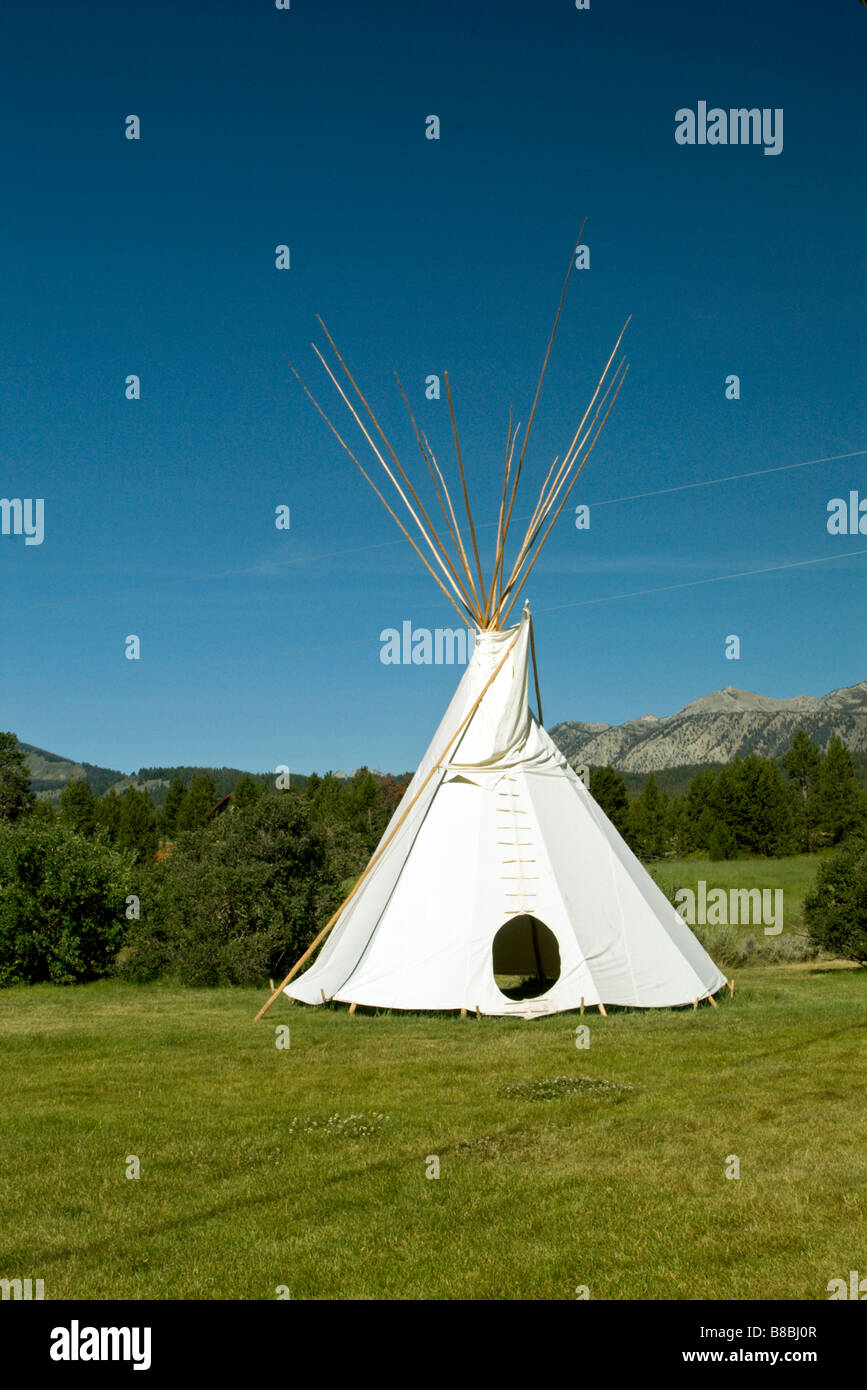 Teepee hi-res stock photography and images - Alamy