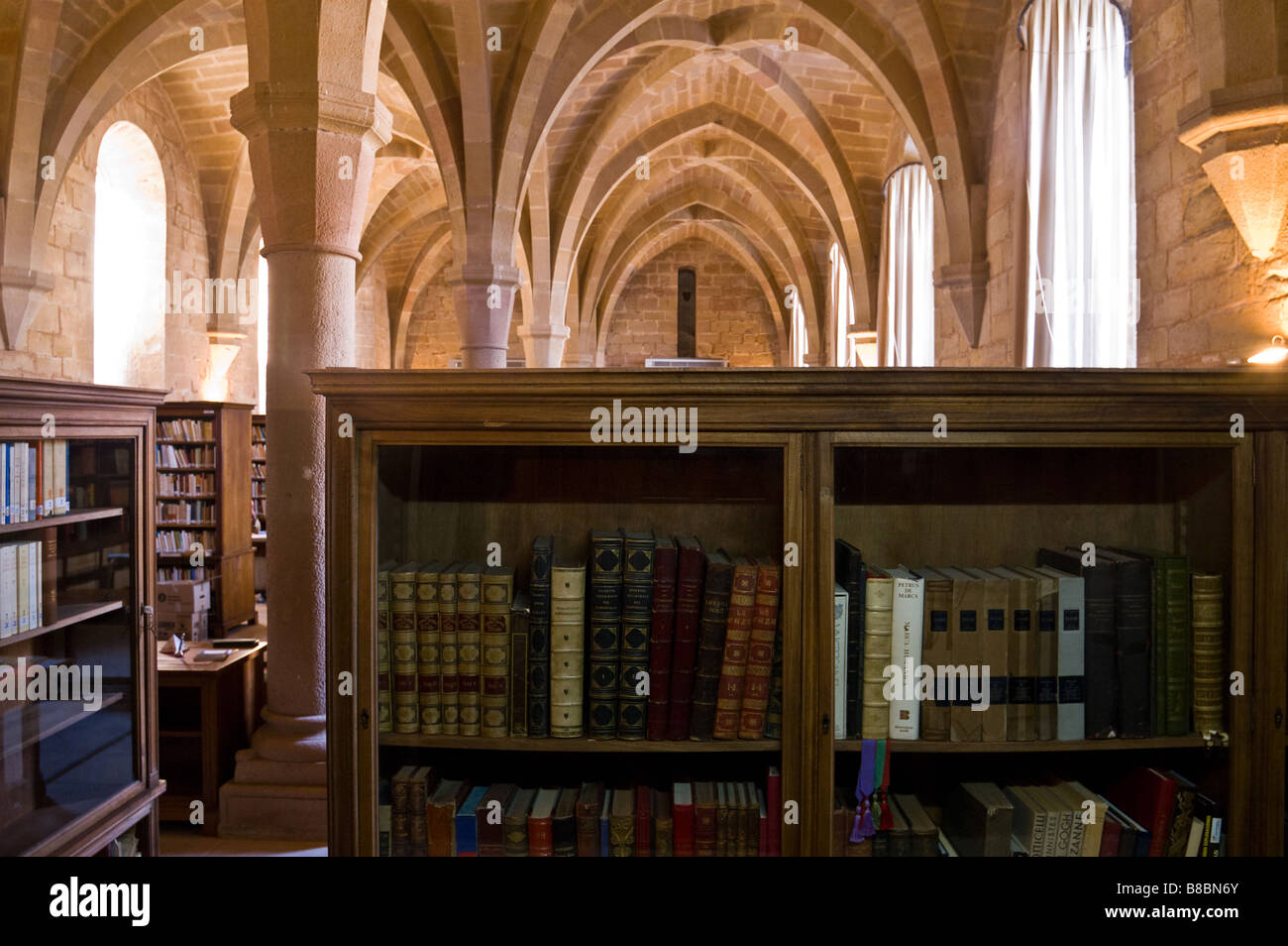 Catalonia library hi-res stock photography and images - Alamy
