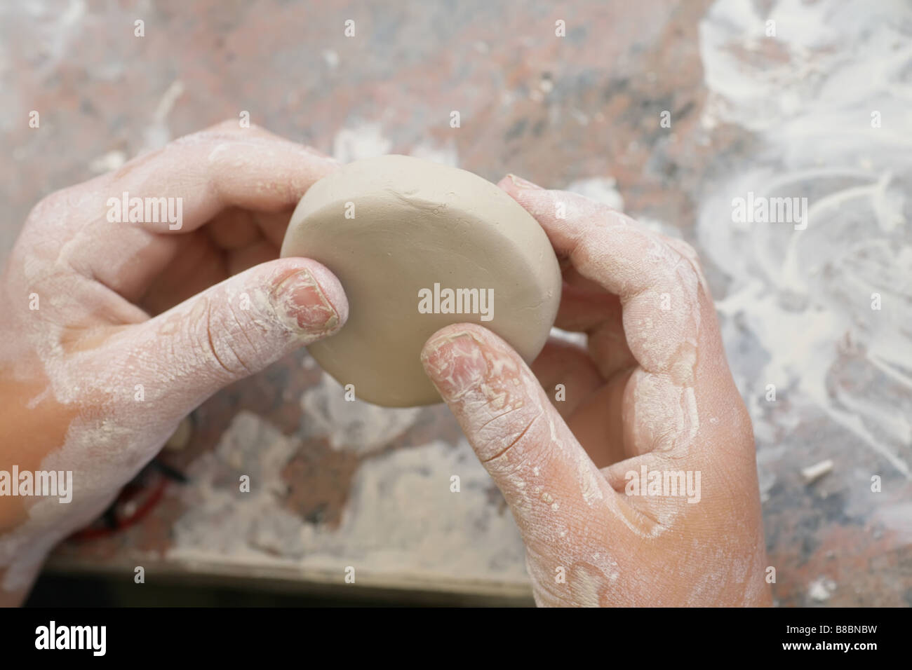 children learning to make pottery Stock Photo - Alamy