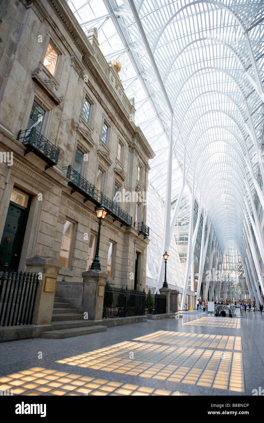 Bce place santiago calatrava toronto hi-res stock photography and ...