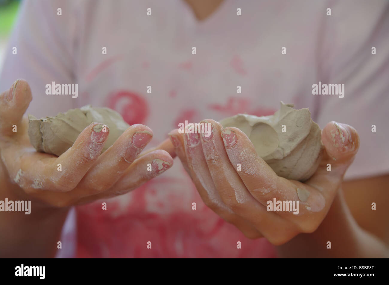 children learning to make pottery Stock Photo - Alamy