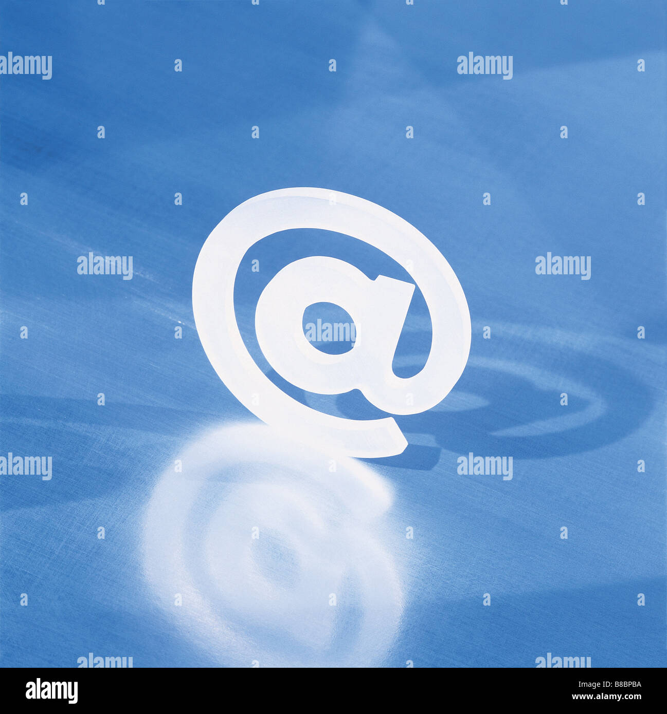 FL4218, Bert Klassen; @ Symbol, Blue Duotone Stock Photo - Alamy