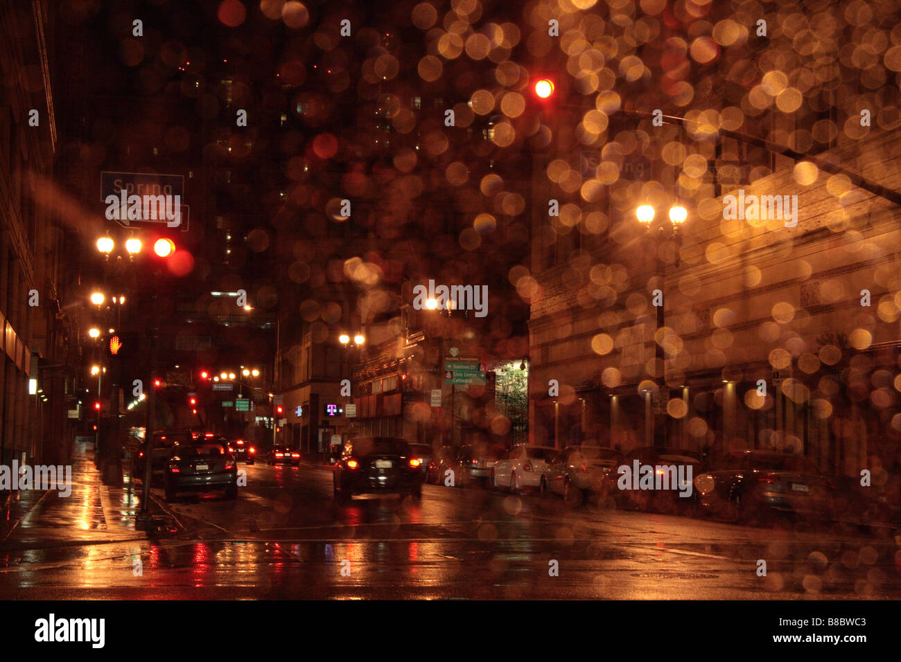 2nd Street rainy night downtown LA Stock Photo - Alamy