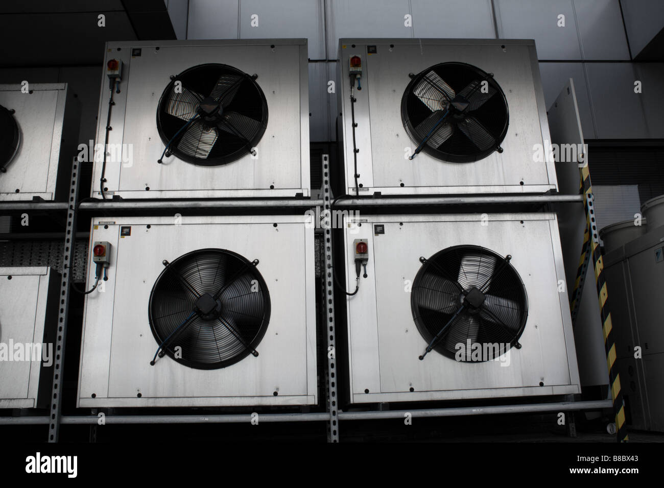 Extractor fan hi-res stock photography and images - Alamy