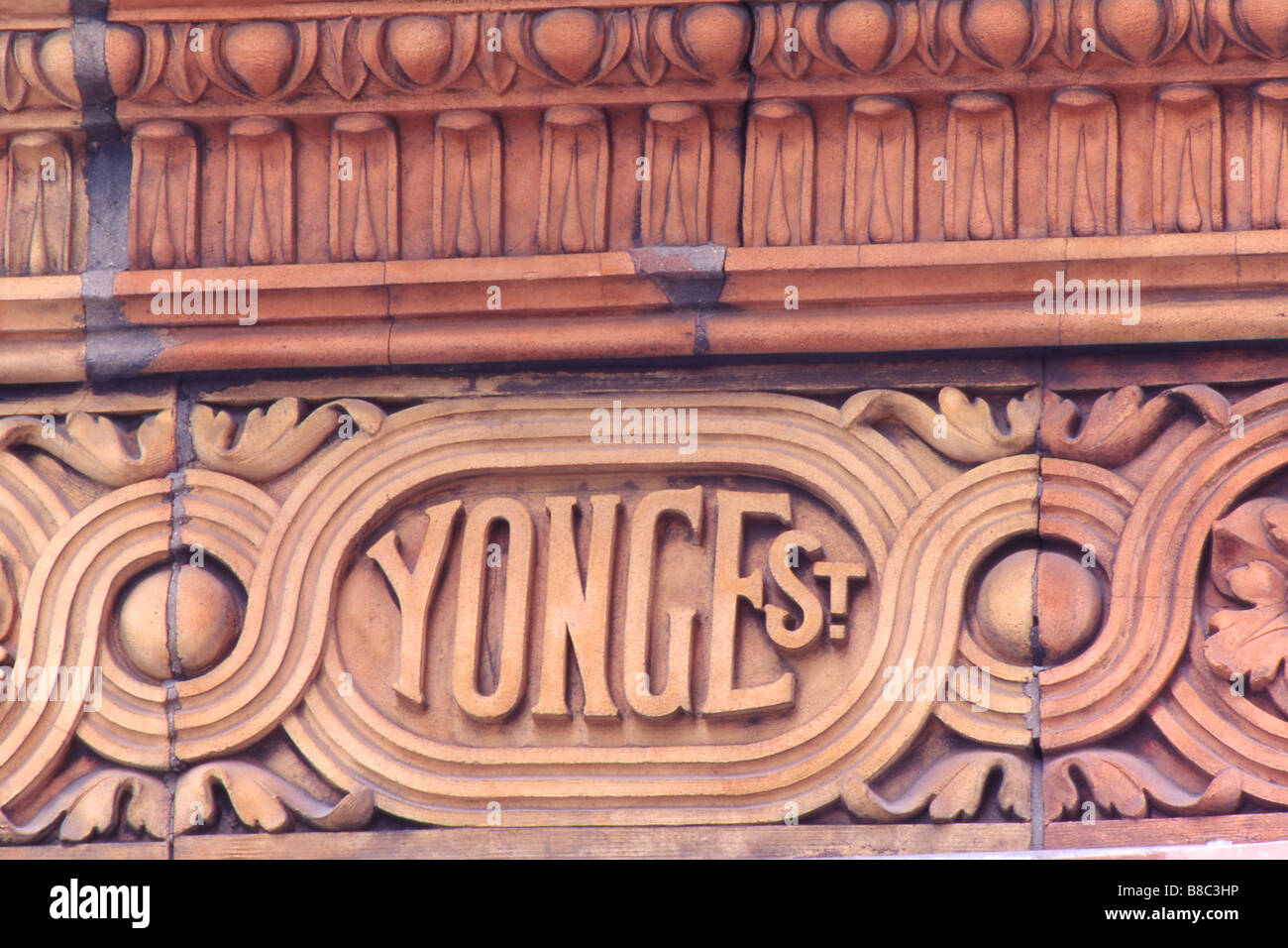 Yonge Street Sign Bay department store, Toronto,Ontario Stock Photo - Alamy