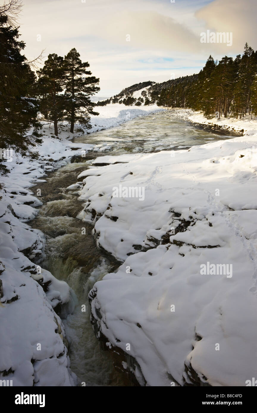 Linn of dee hi-res stock photography and images - Alamy