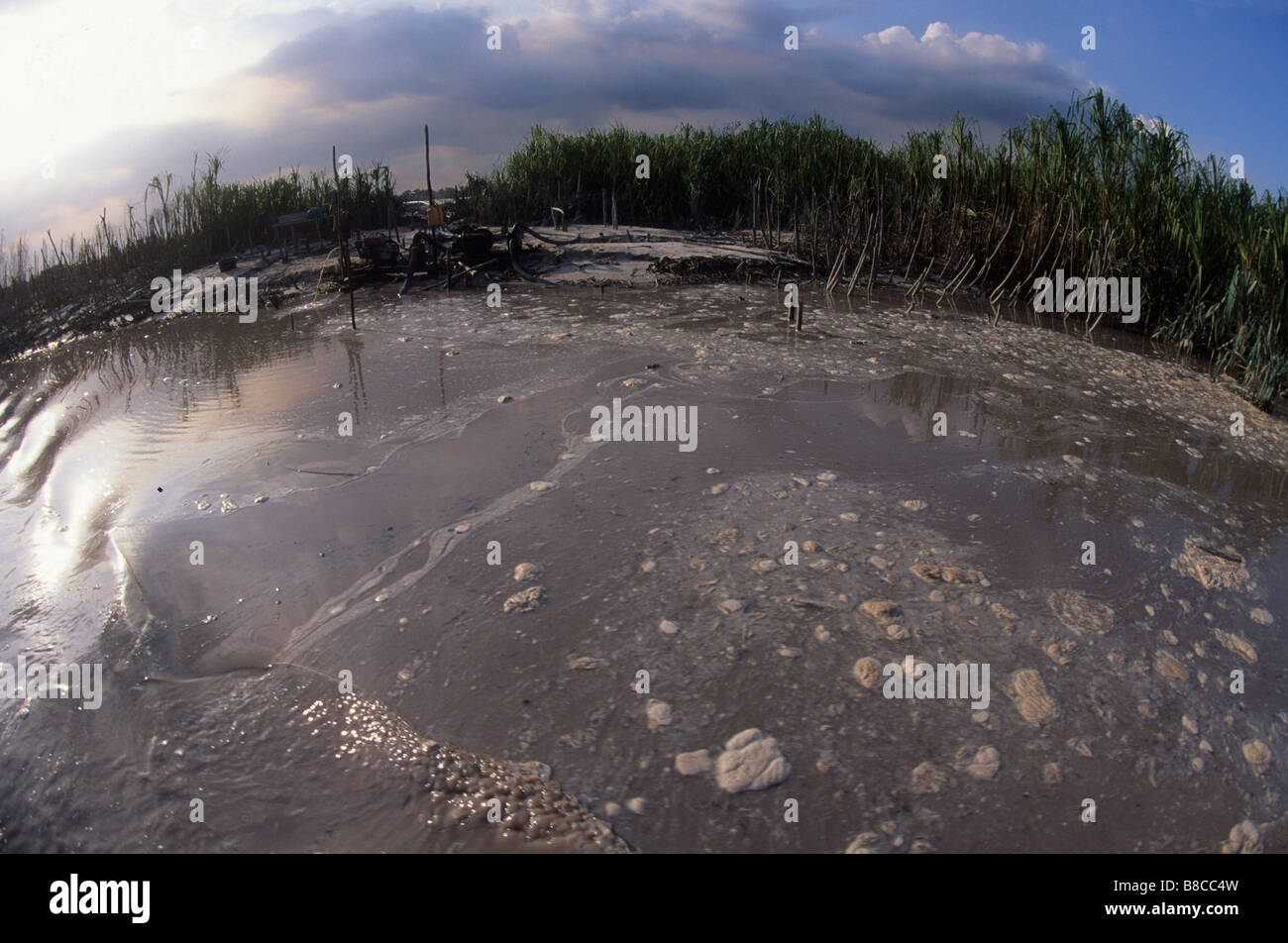 Pollution mine hi-res stock photography and images - Alamy
