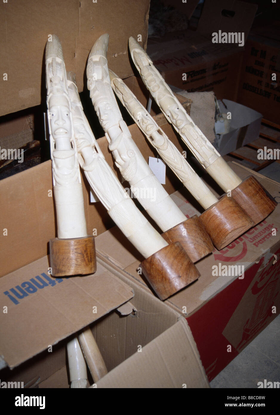 Ivory carving tusk hi-res stock photography and images - Alamy