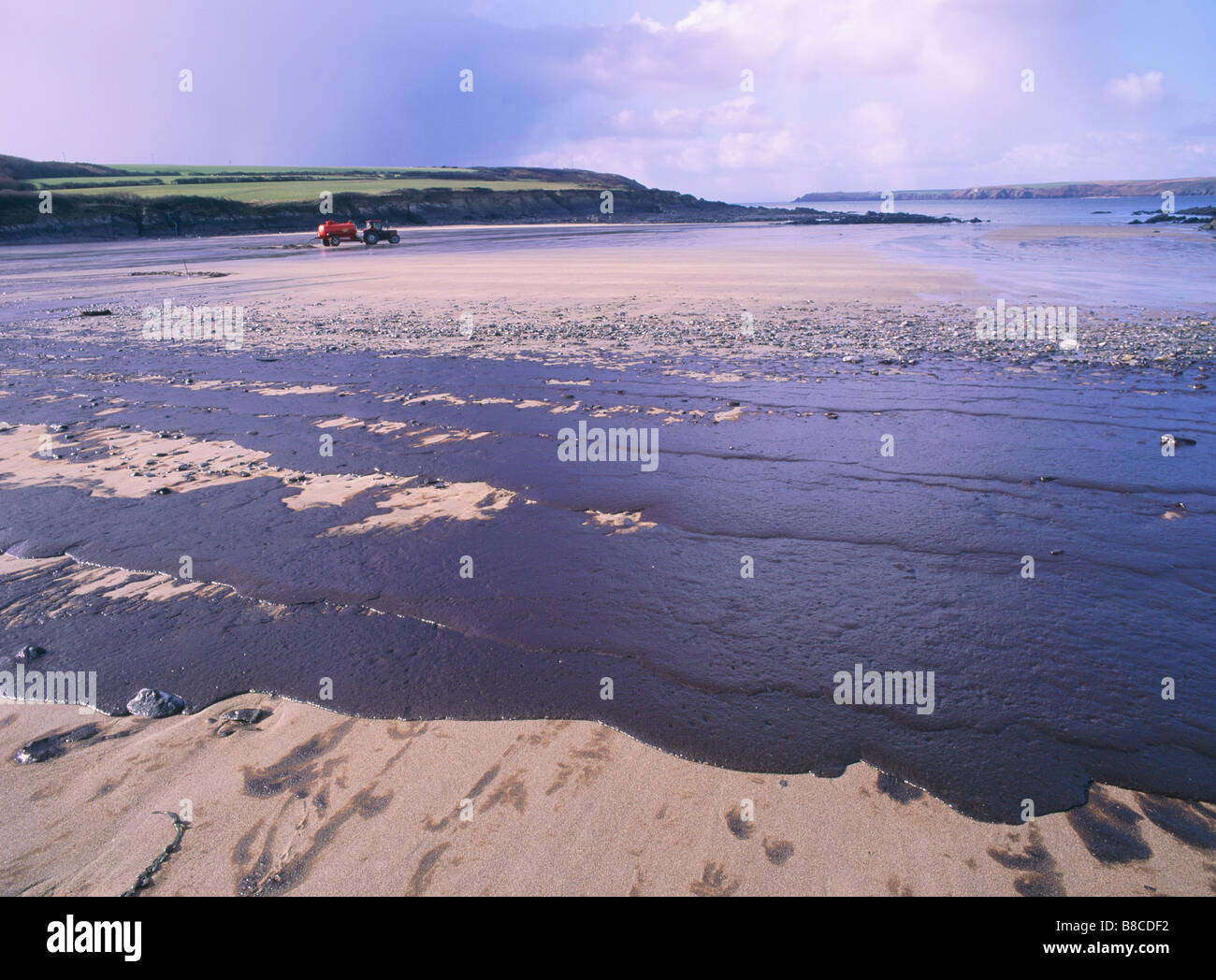 Heavy Bunker oil Stock Photo - Alamy