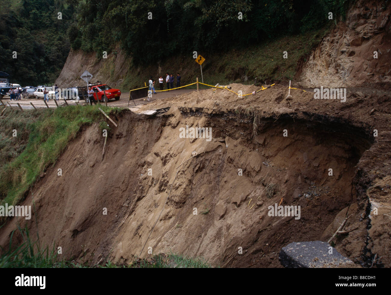 Landslide hi-res stock photography and images - Alamy