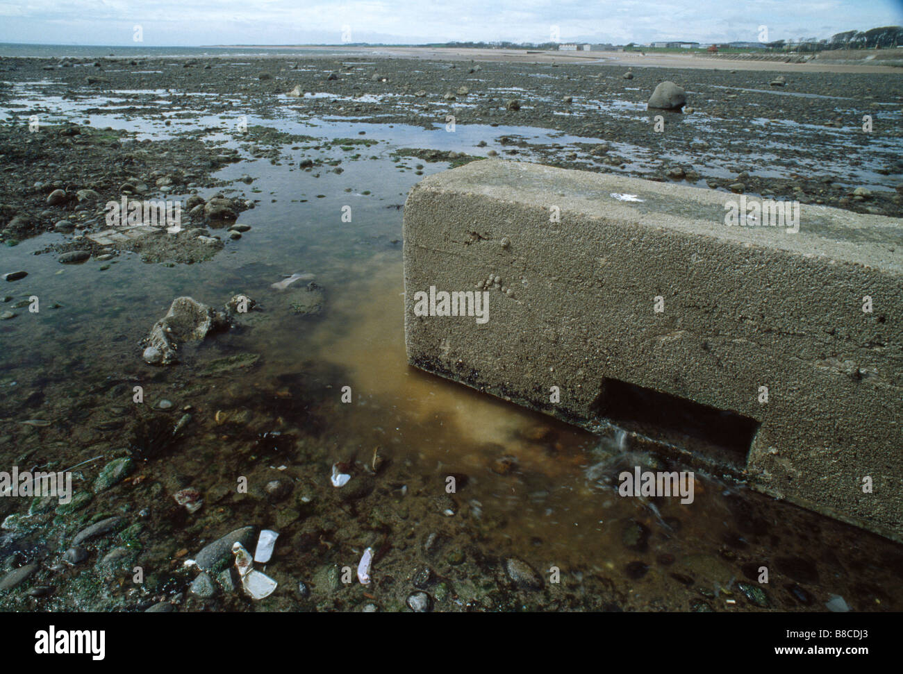 Sewage outfall hi-res stock photography and images - Alamy
