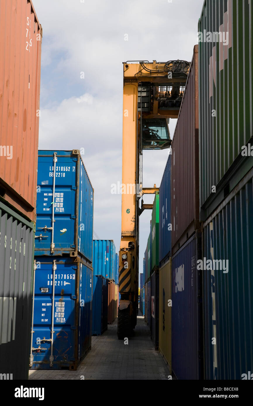 Freight terminal hi-res stock photography and images - Alamy