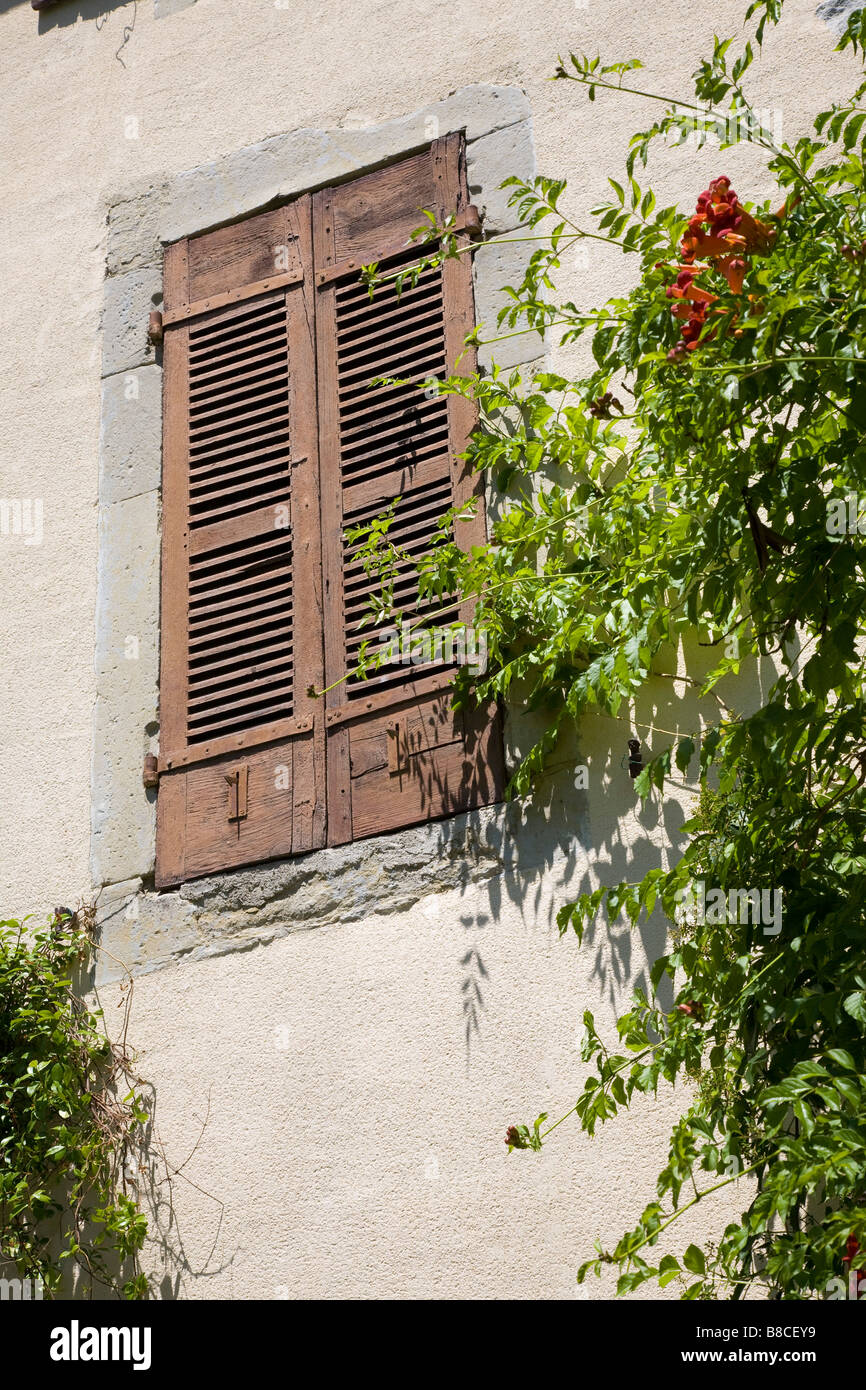Shutter wall not window hi-res stock photography and images - Alamy