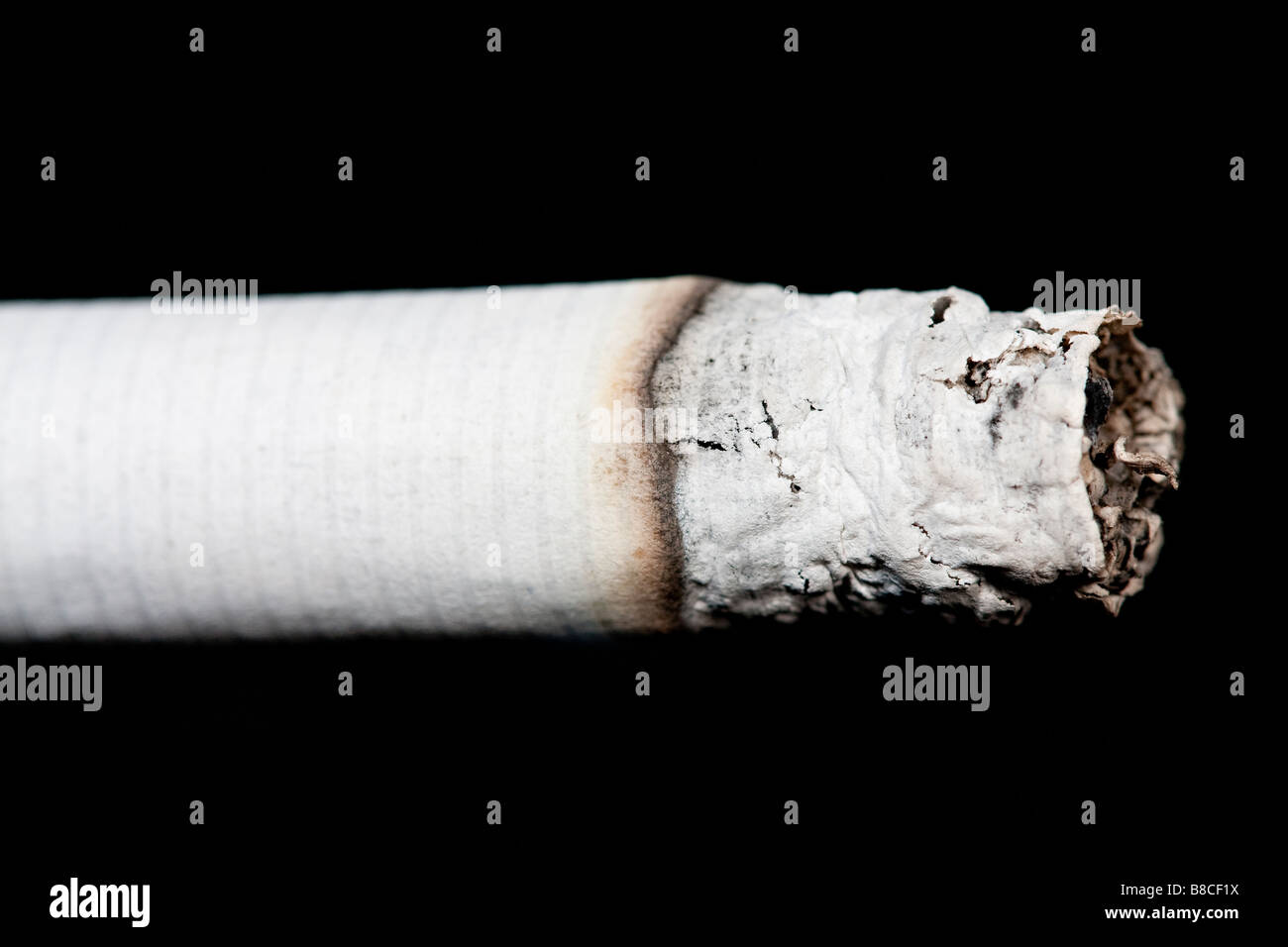 Lit cigarette hi-res stock photography and images - Alamy