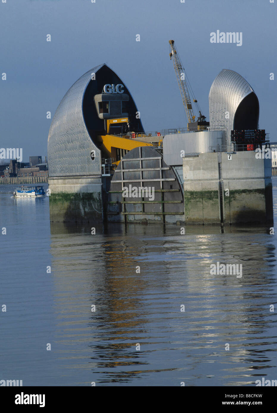 Thames control gates hi-res stock photography and images - Alamy