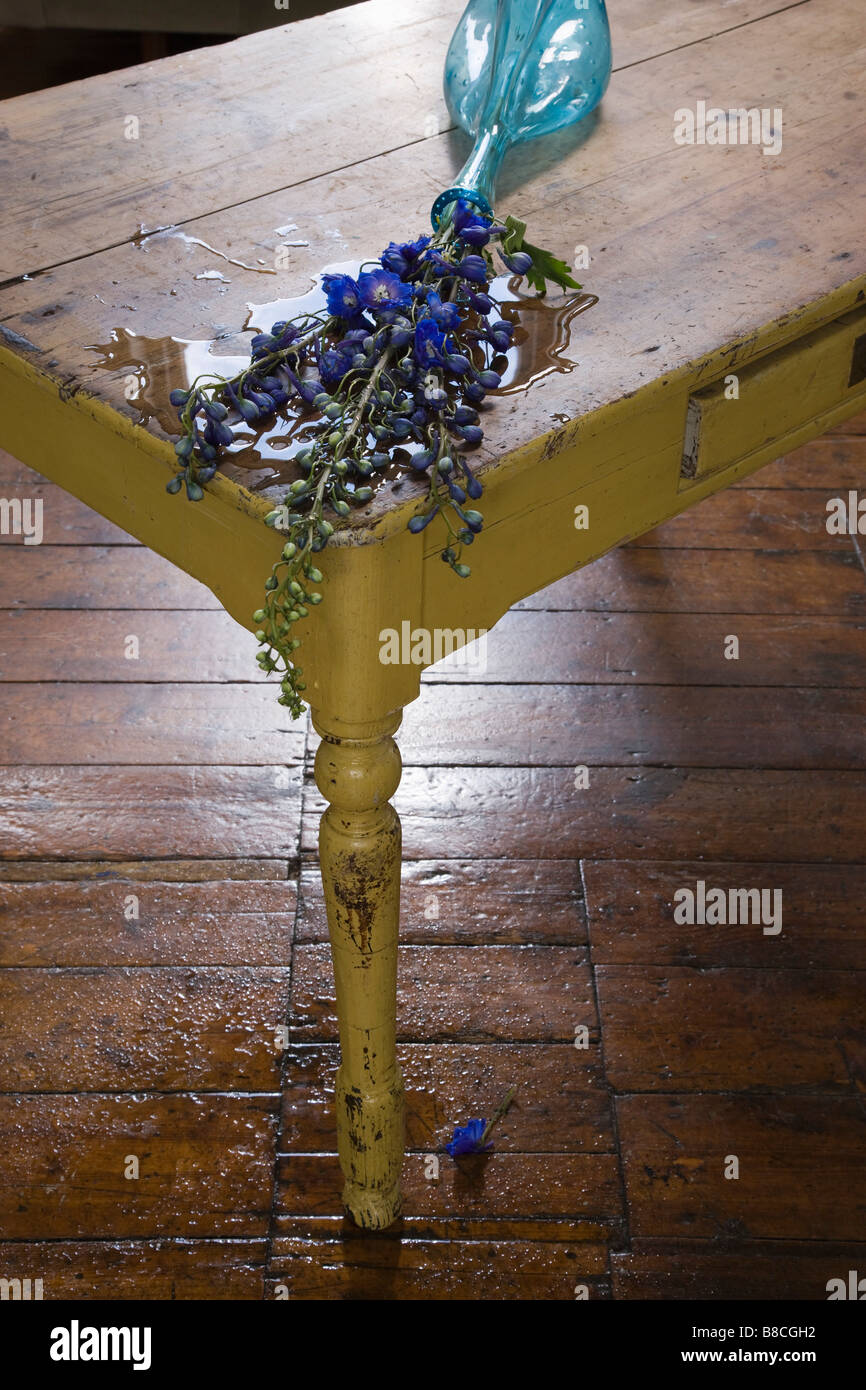 Spilt water table hi-res stock photography and images - Alamy