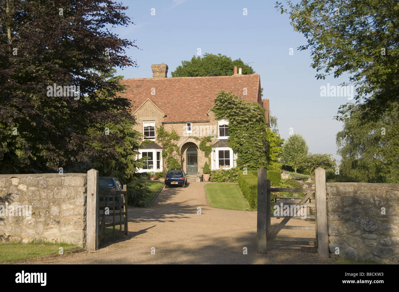 A nice house in the Kent countryside Stock Photo - Alamy