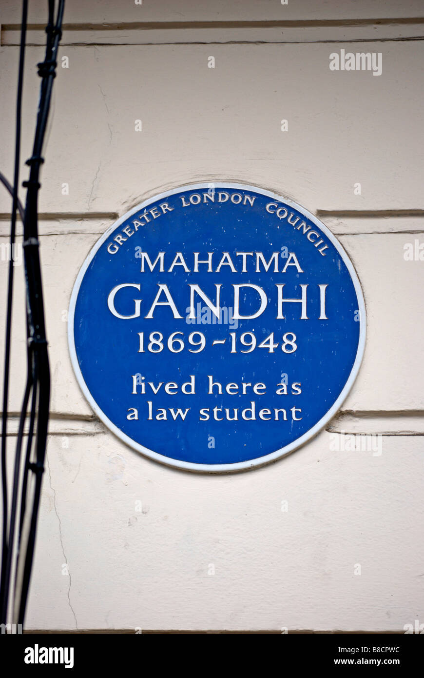 Mahatma gandhi blue plaque hi-res stock photography and images - Alamy
