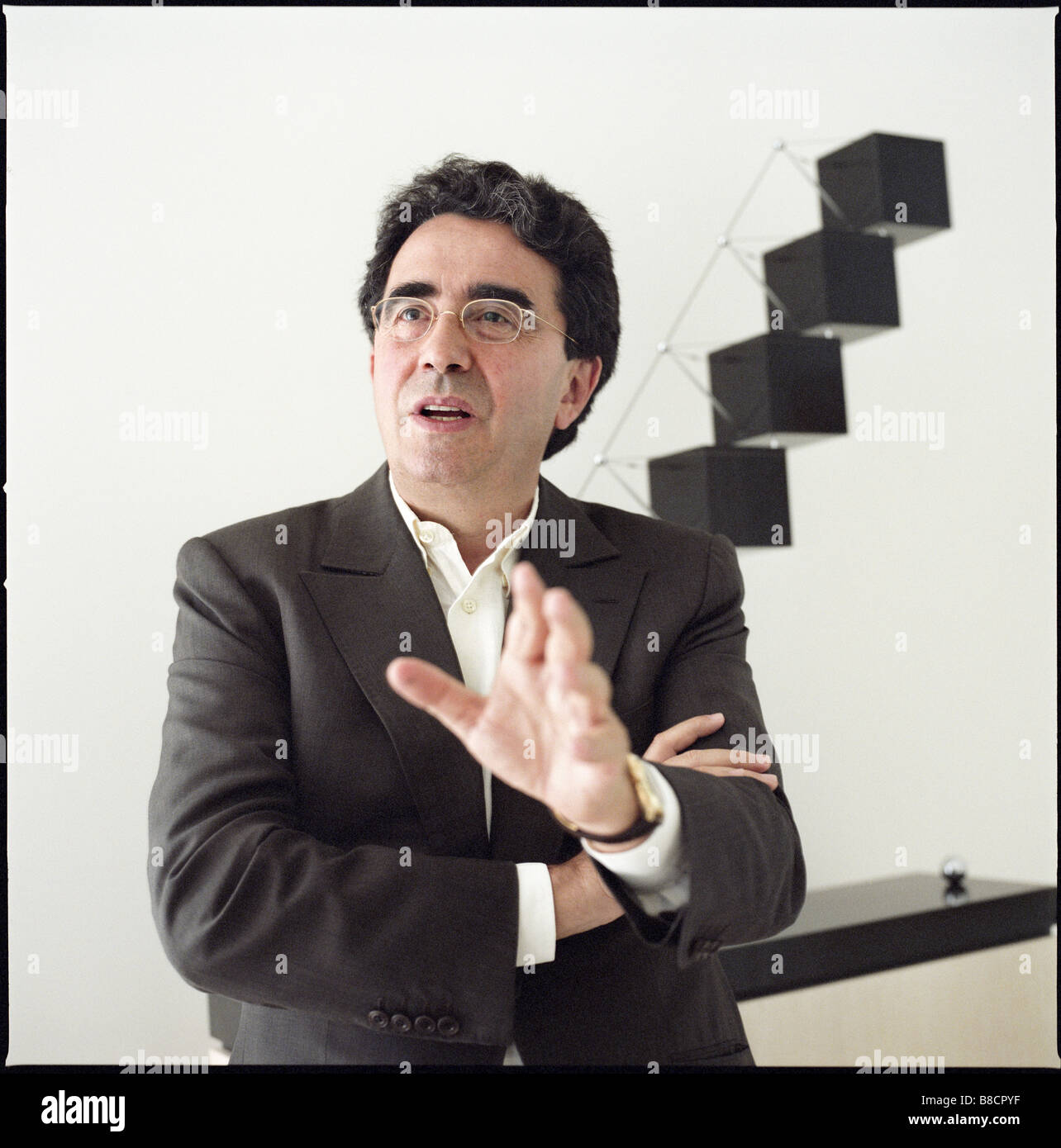 Architect Santiago Calatrava portrait Stock Photo - Alamy Architect Santiago Calatrava portrait Stock Photo - Alamy