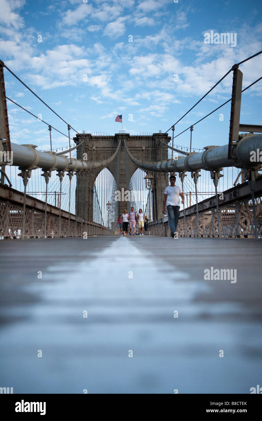 view of brooklyn bridge tower in new york Stock Photo - Alamy