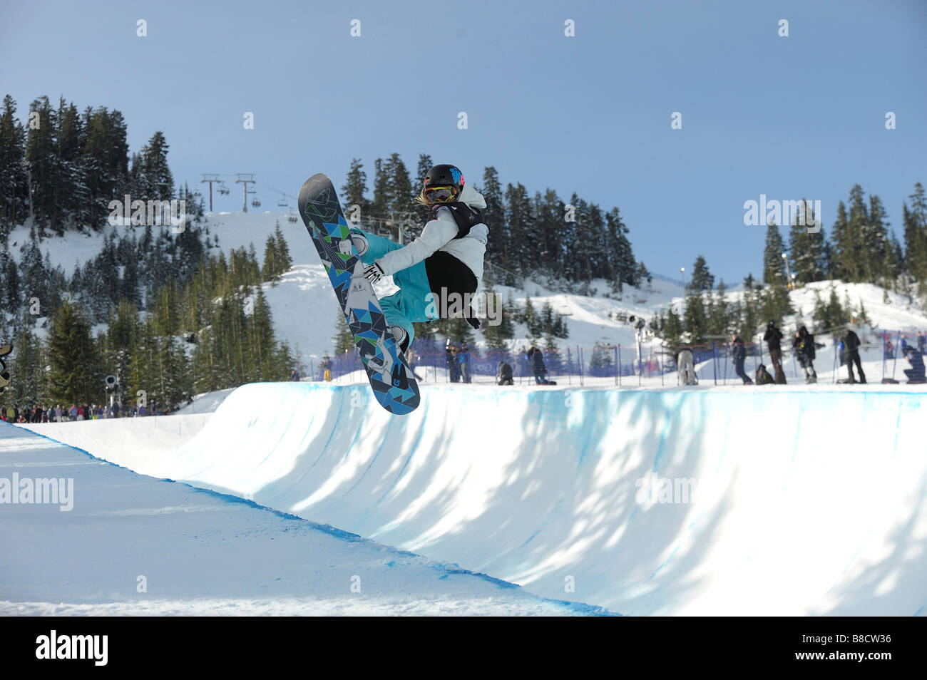 Half pipe hi-res stock photography and images - Alamy