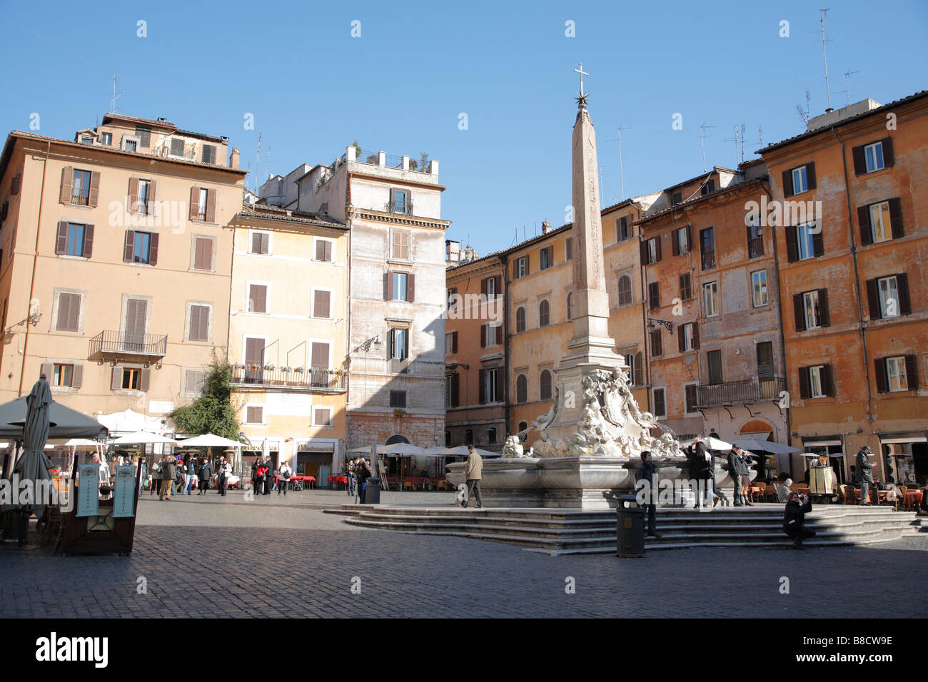Piazza della Rotonda, Rome, Italy Stock Photo - Alamy