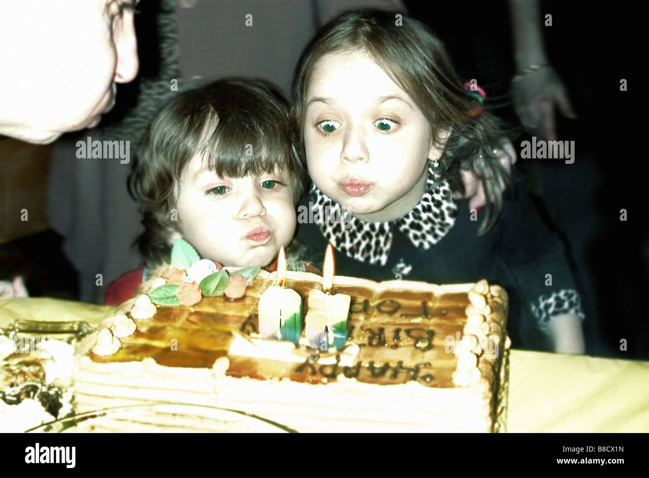 FV2020, Benjamin Rondel; Children blowing out candles birthday cake ...