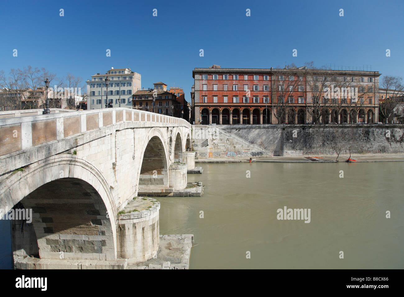 Ponte sisto bridge rome hi-res stock photography and images - Alamy