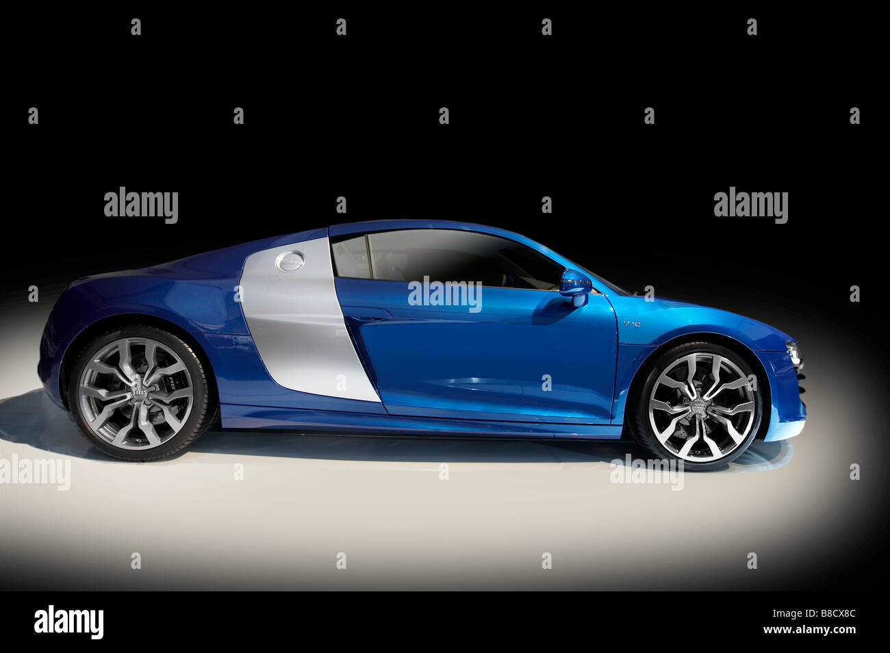 Automobile car sports vehicle blue r8 audi hi-res stock photography and ...