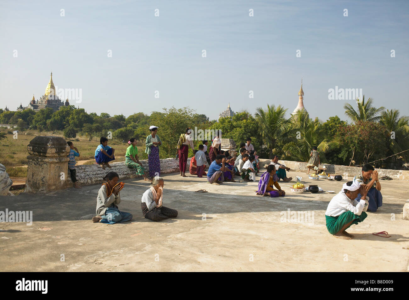 People Praying, Bagan, Myanmar (Burma Stock Photo - Alamy
