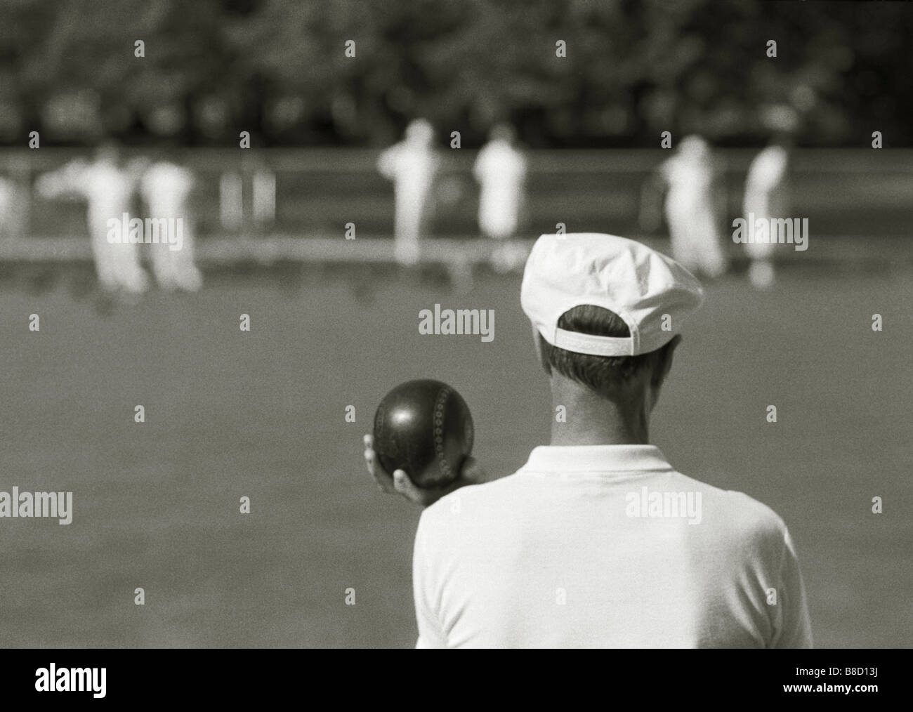 FV2584, Bert Klassen; Lawn bowlers, back e bowler about to bowl Stock ...