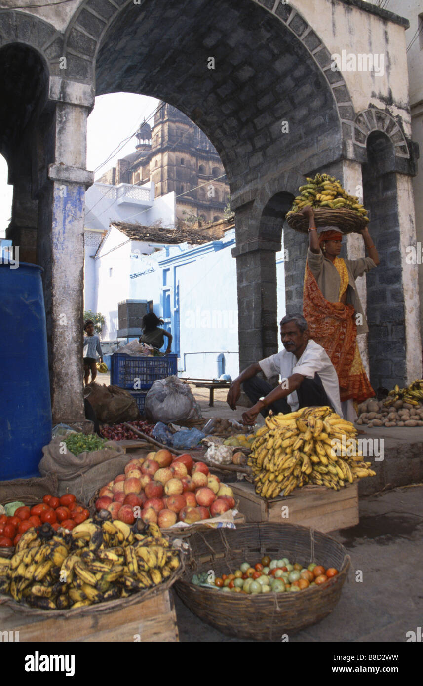 Orcha india hi-res stock photography and images - Alamy