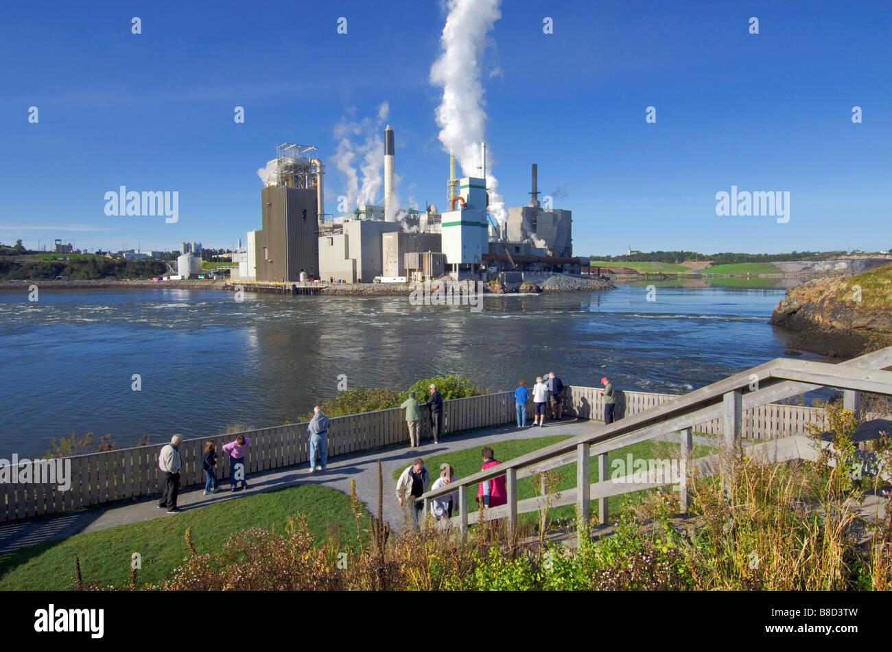 Irving Pulp Mill Saint John River, Fallsview Park, Saint John, New ...