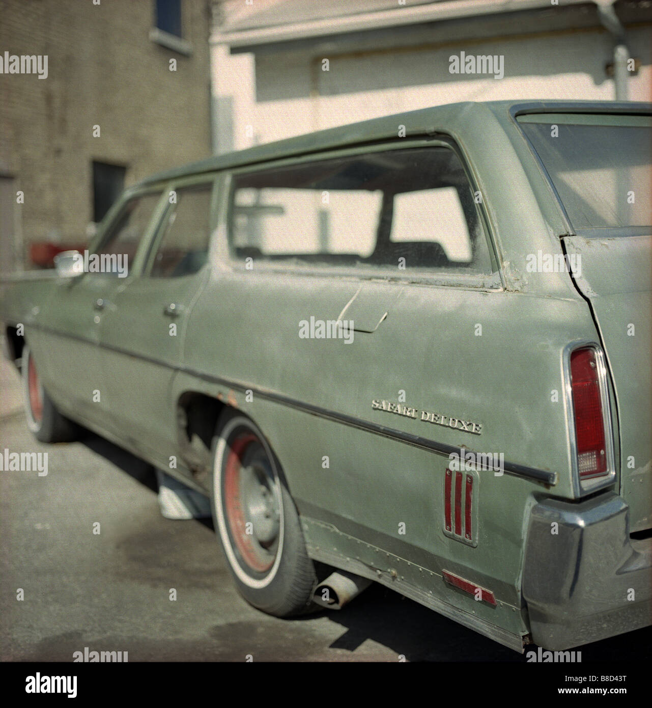 Old Green Station Wagon Stock Photo - Alamy