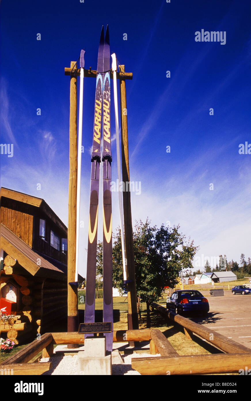 100 mile house hi-res stock photography and images - Alamy