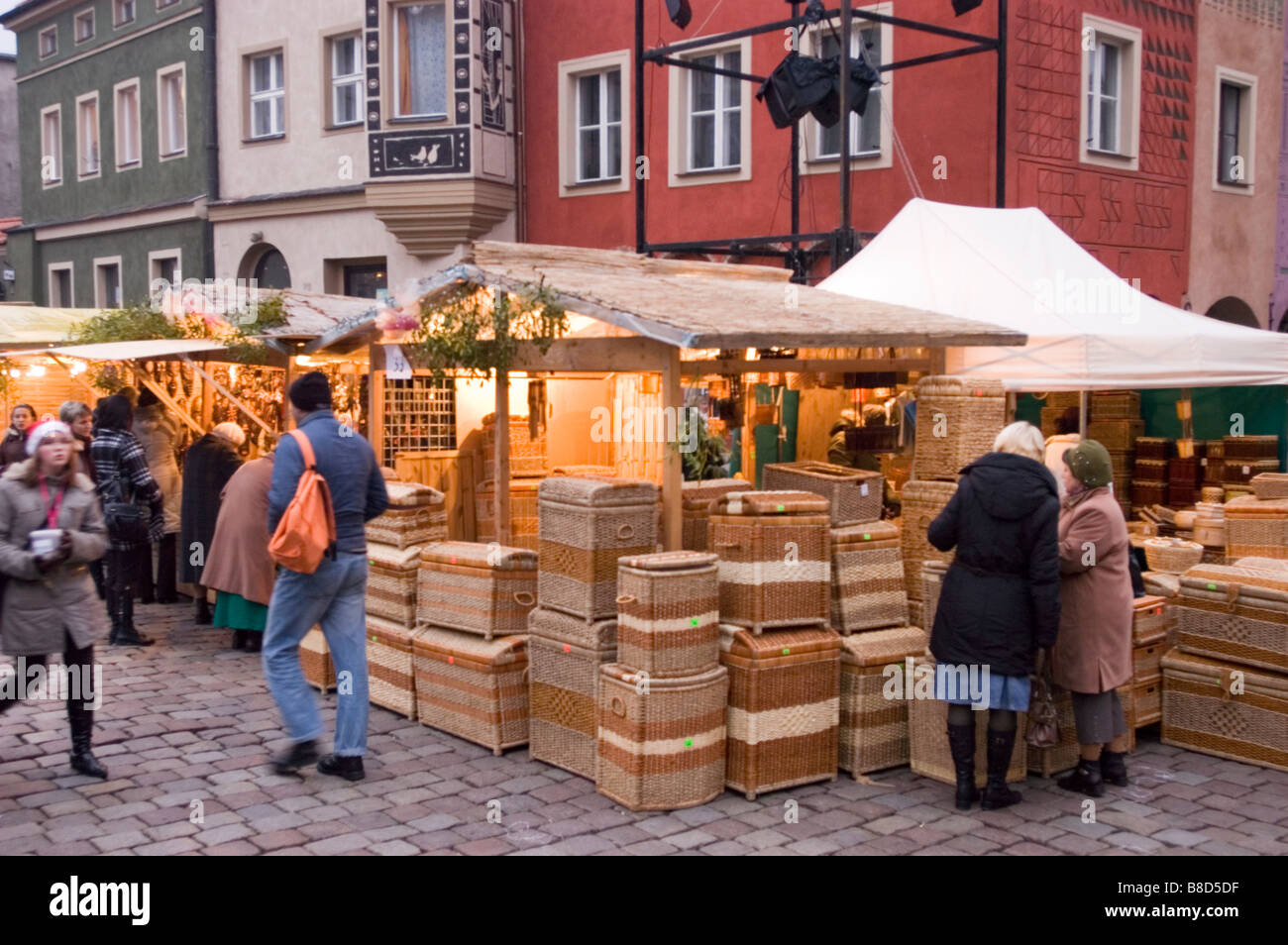 Food stands on Old Market Square, Poznan, Poland Stock Photo - Alamy