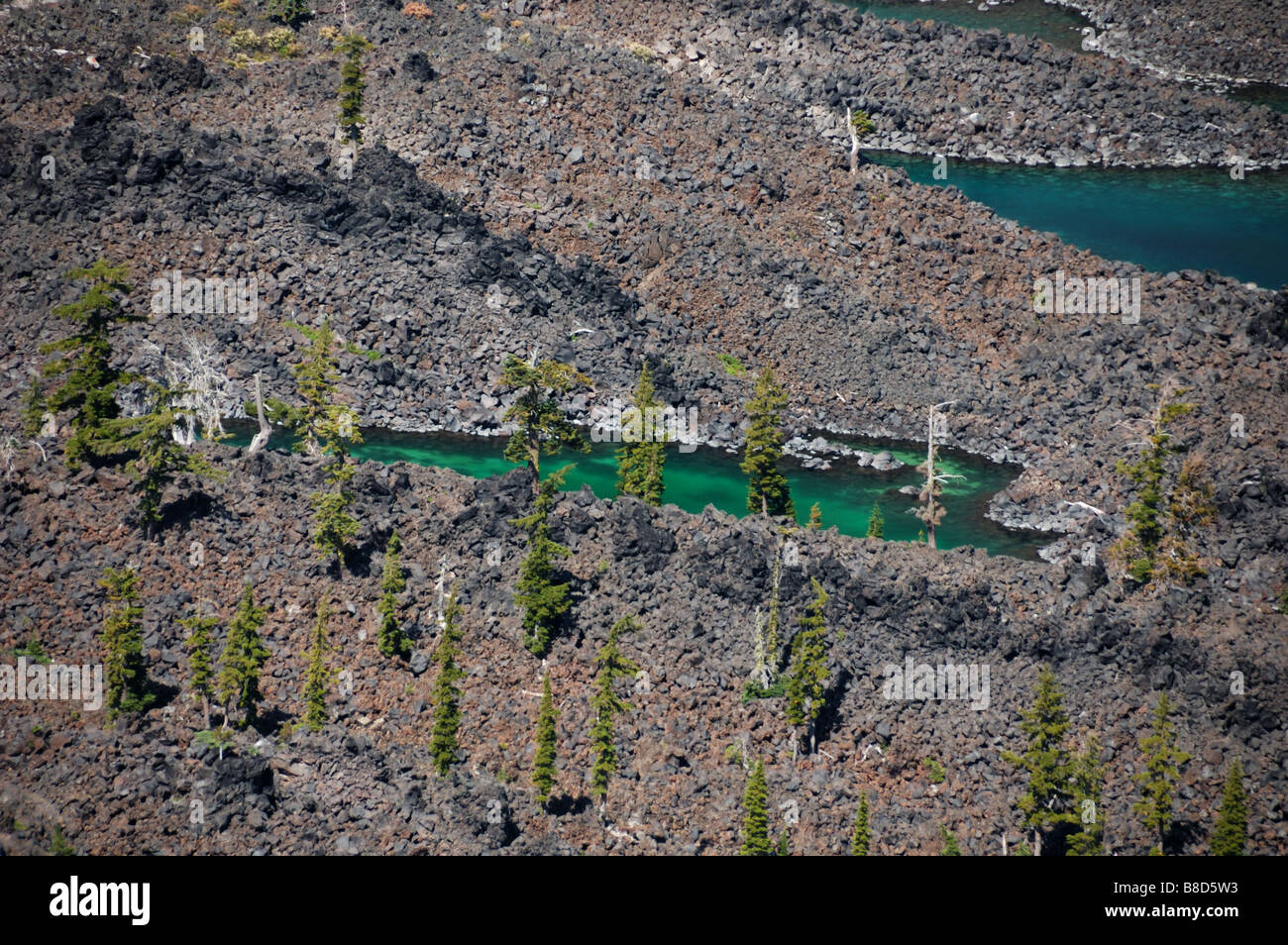 Boulders of volcanic rocks. The Crater Lake National Park, Oregon, USA ...