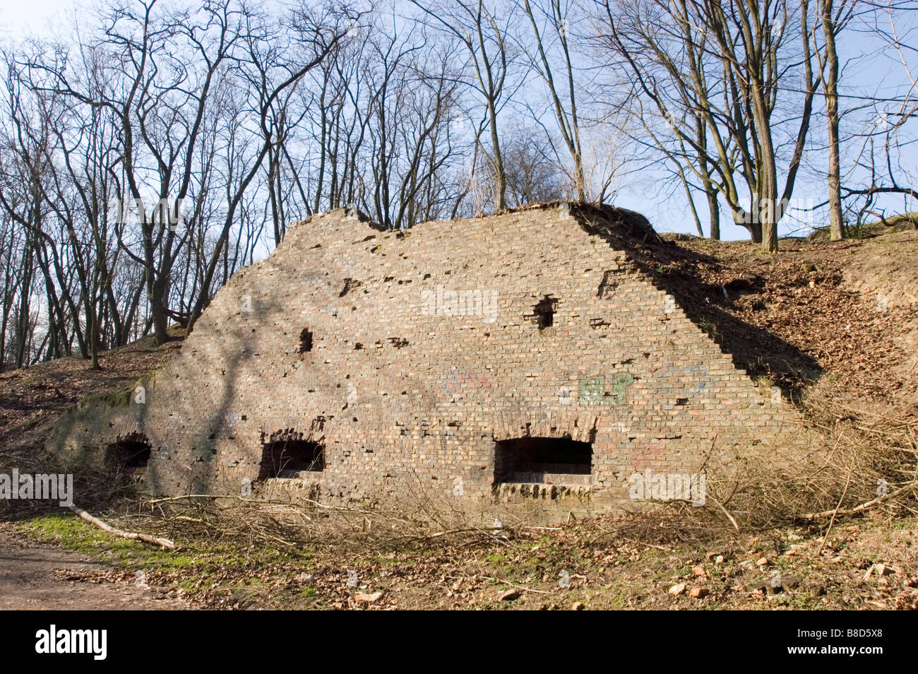 Old defence bunker hi-res stock photography and images - Alamy