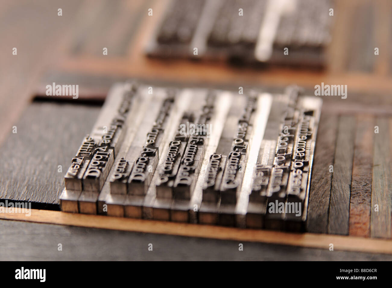 Lead metal type hi-res stock photography and images - Alamy