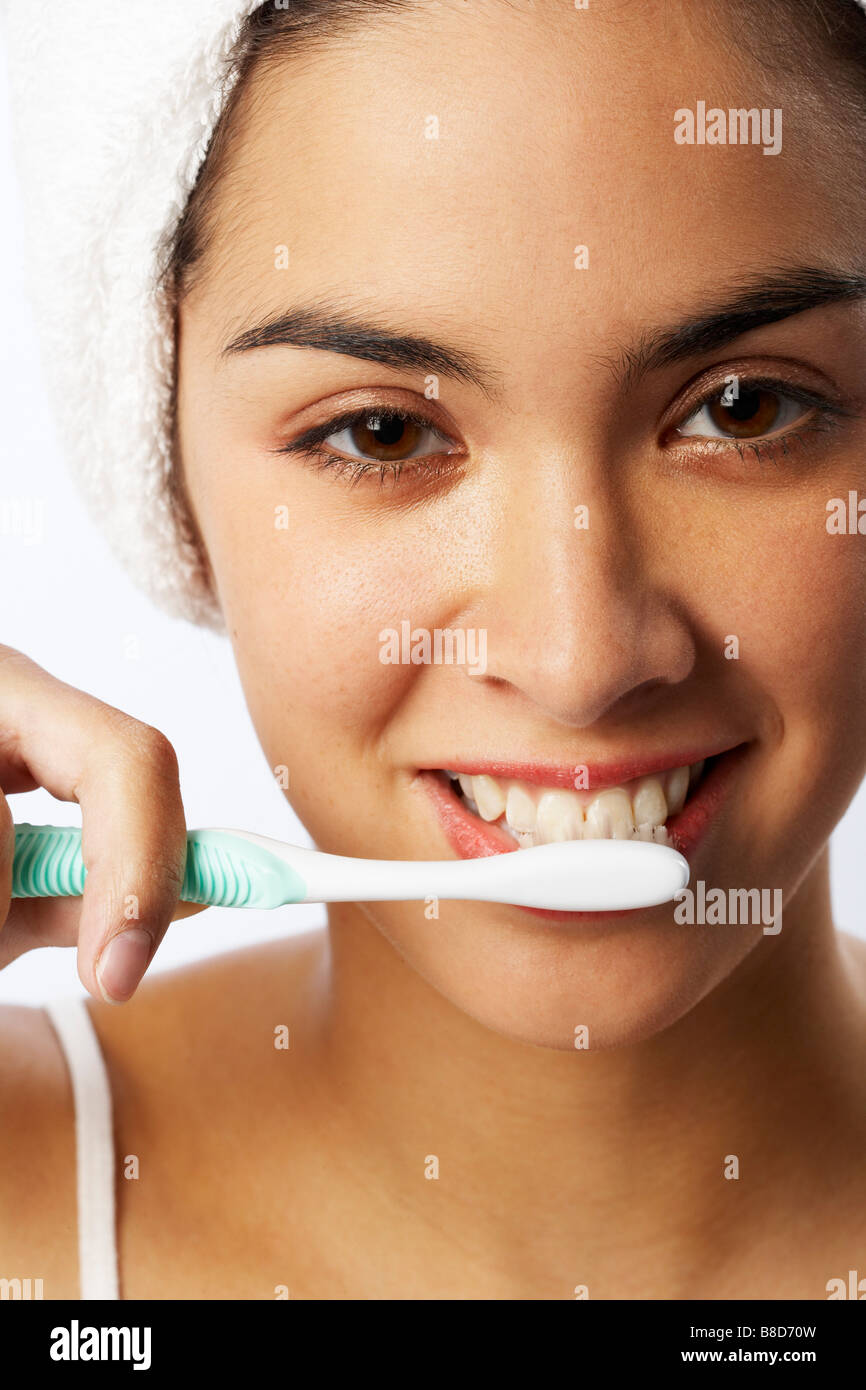 Woman Brushing Teeth Stock Photo - Alamy