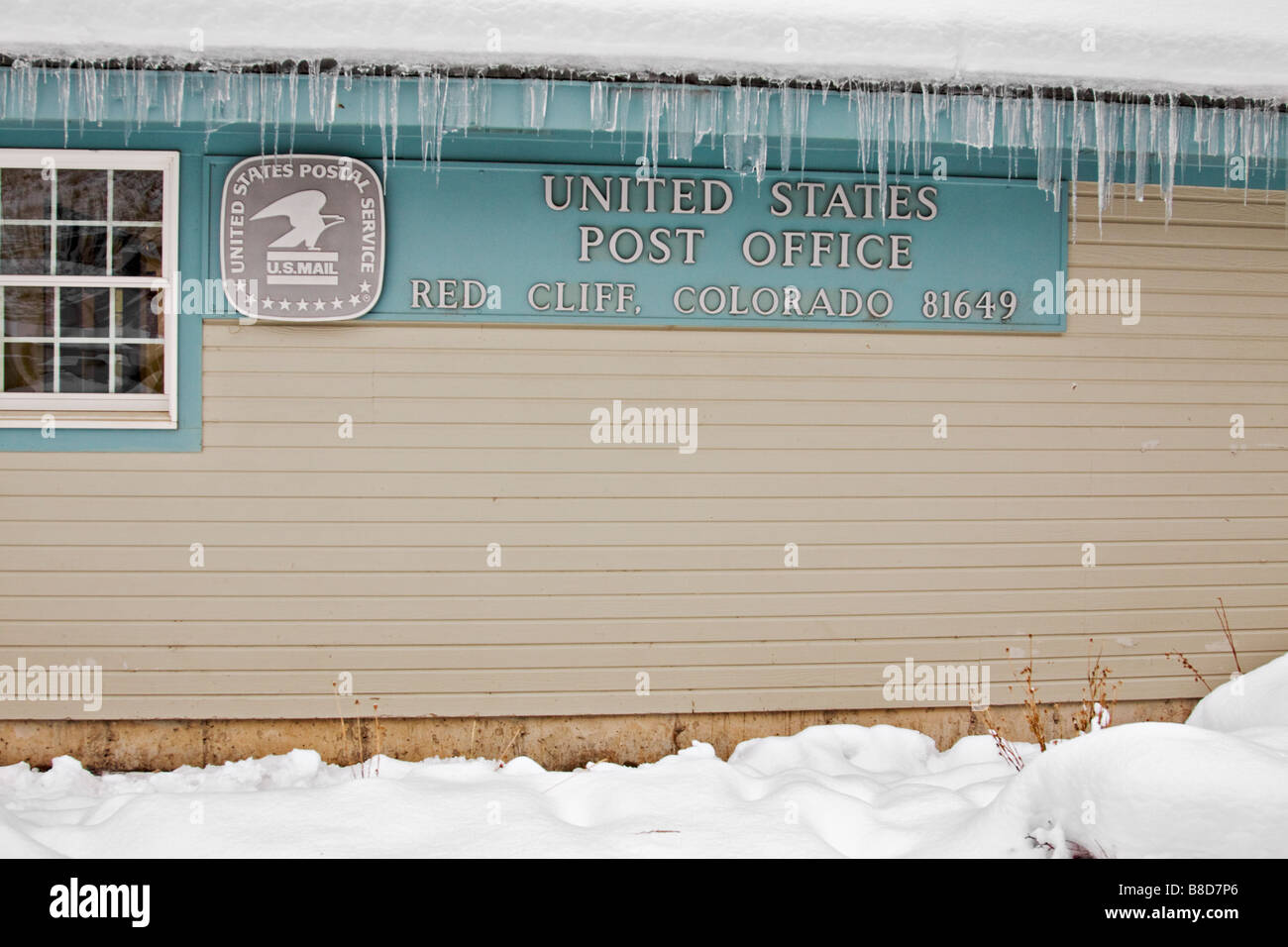 Ice and snow on the post office at Red Cliff Colorado Stock Photo - Alamy
