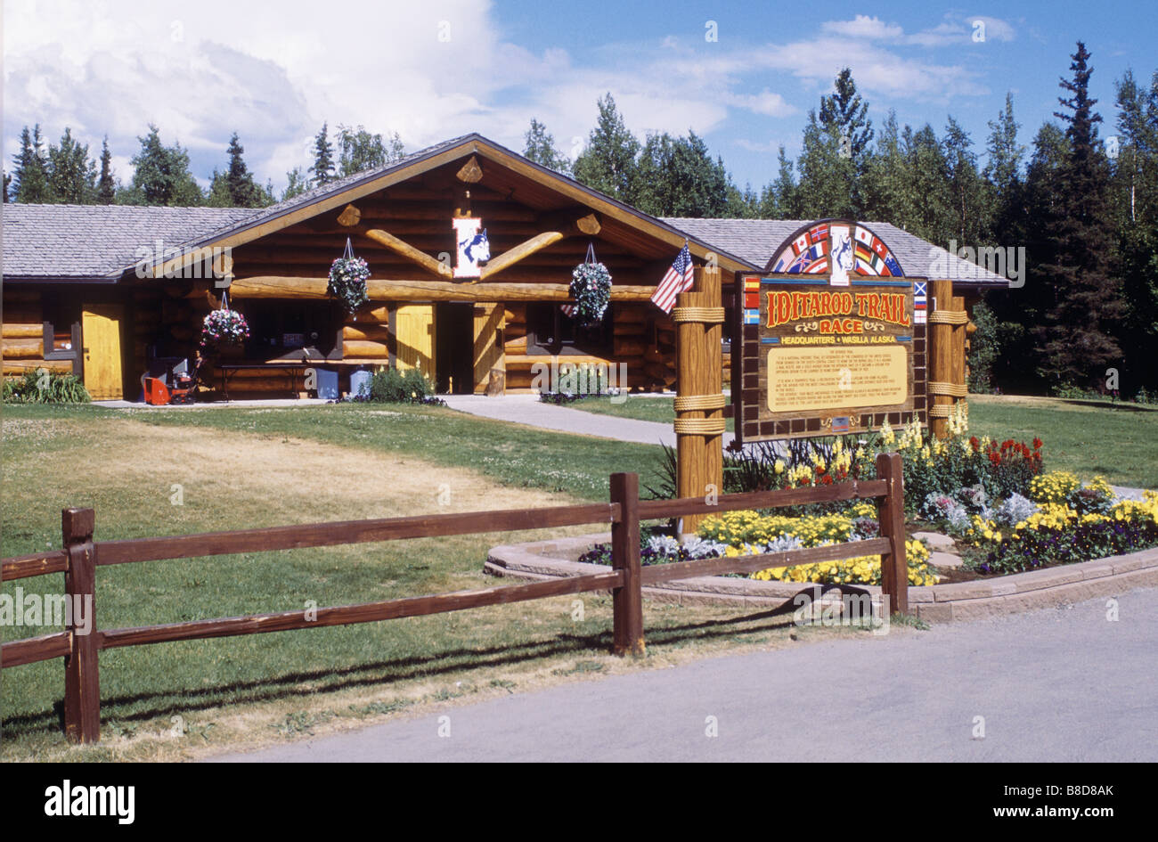 Iditarod sign hi-res stock photography and images - Alamy