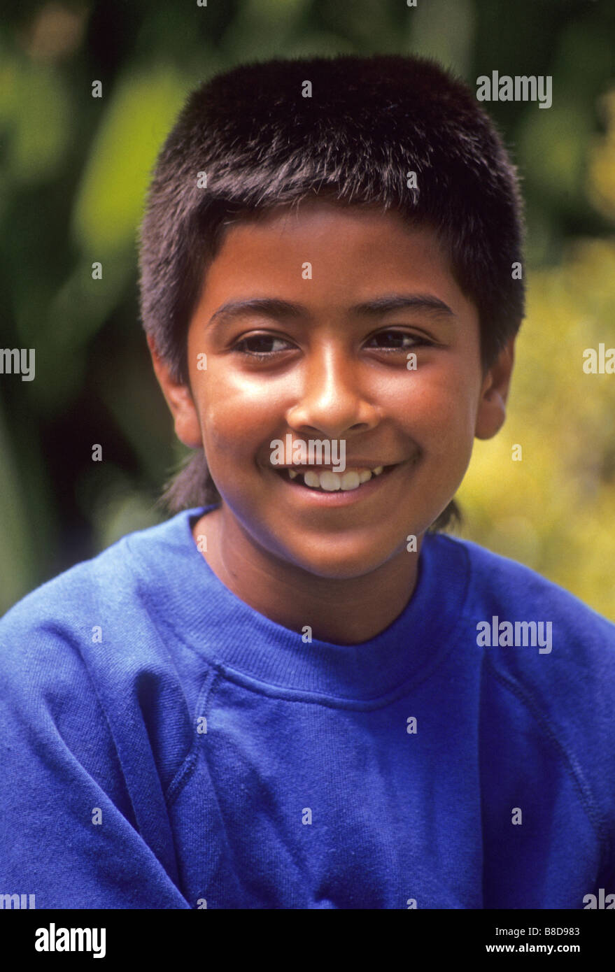 Outdoor portrait of smiling Hispanic boy 12 year Stock Photo - Alamy Outdoor portrait of smiling Hispanic boy 12 year Stock Photo - Alamy