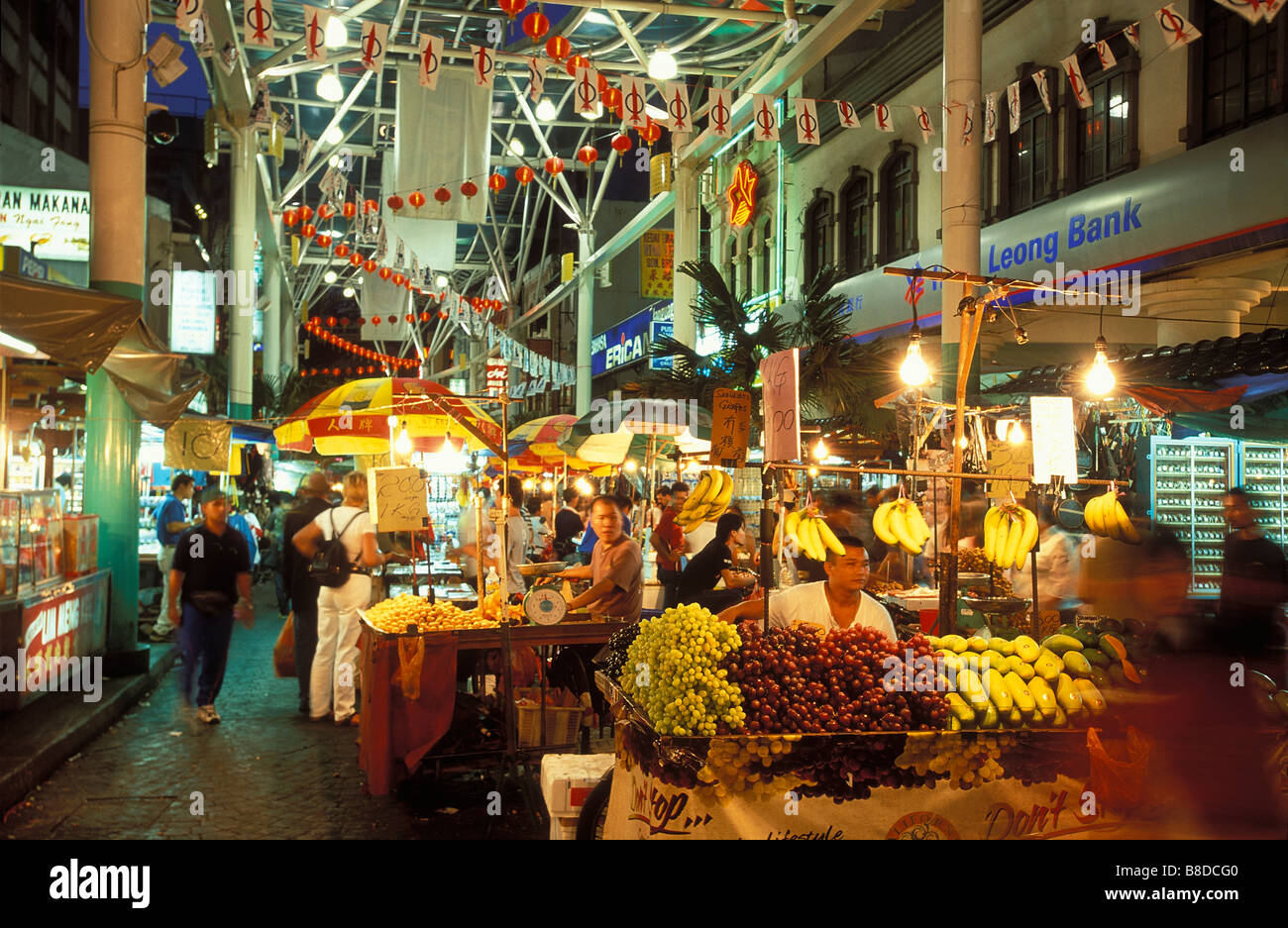 market, Petaling Street, Chinatown, Kuala Lumpur, Malaysia Stock Photo ...