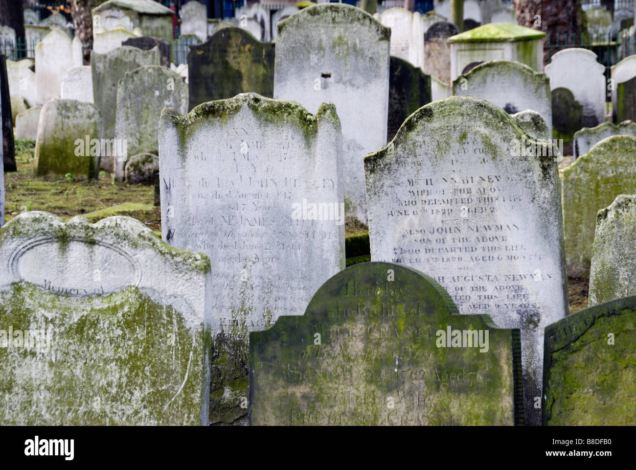 Bunhill Fields Cemetery City Road London England Stock Photo - Alamy