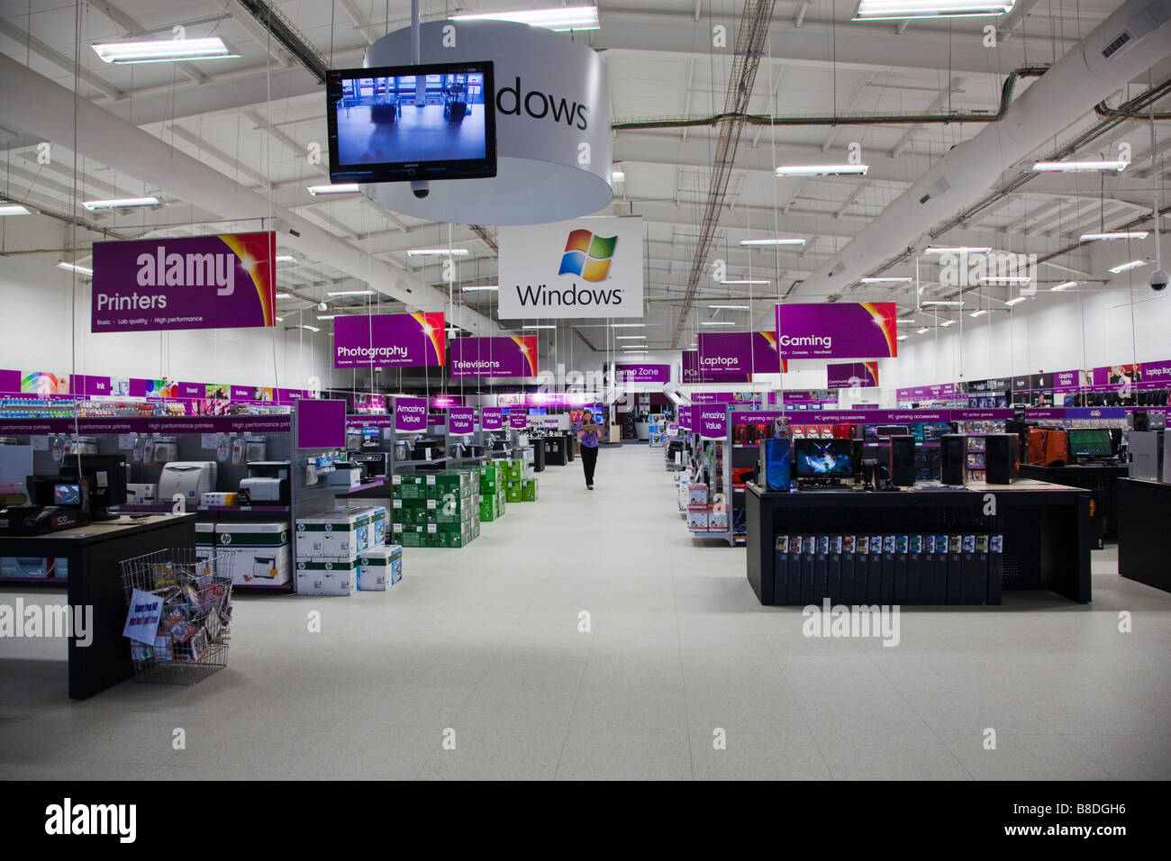 Interior of PC world shop floor Stock Photo - Alamy